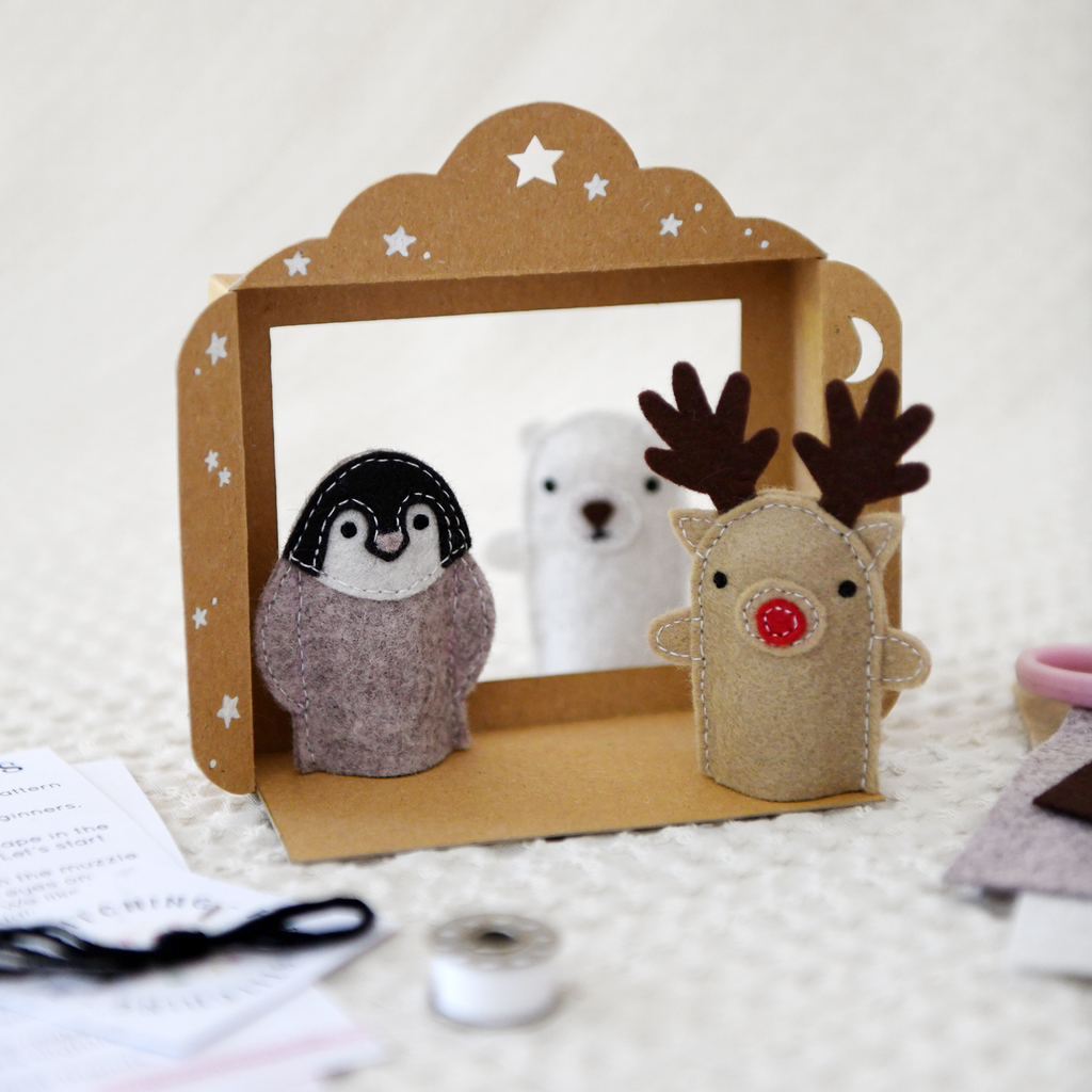 Make Your Own Winter Finger Puppets Craft Kit – Clara and Macy