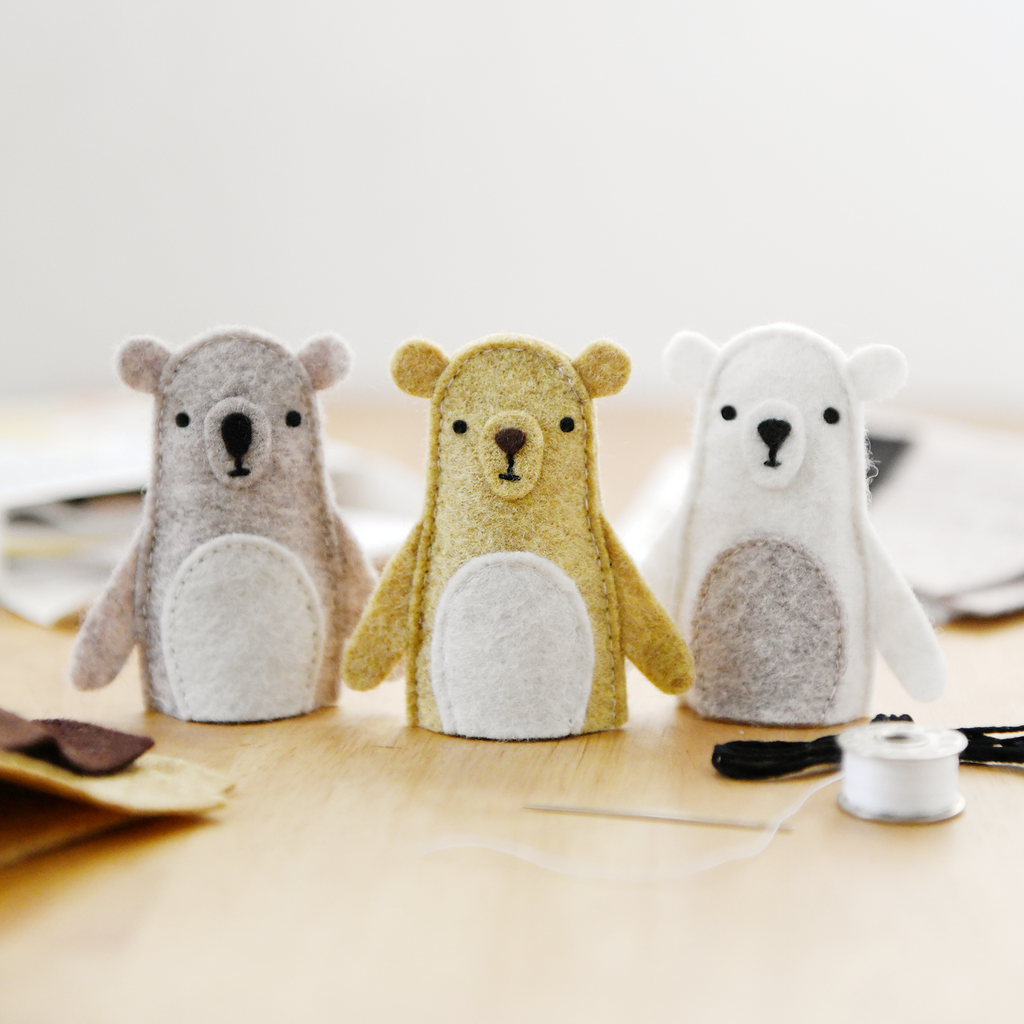 Make Your Own Bears Finger Puppets Craft Kit – Clara and Macy