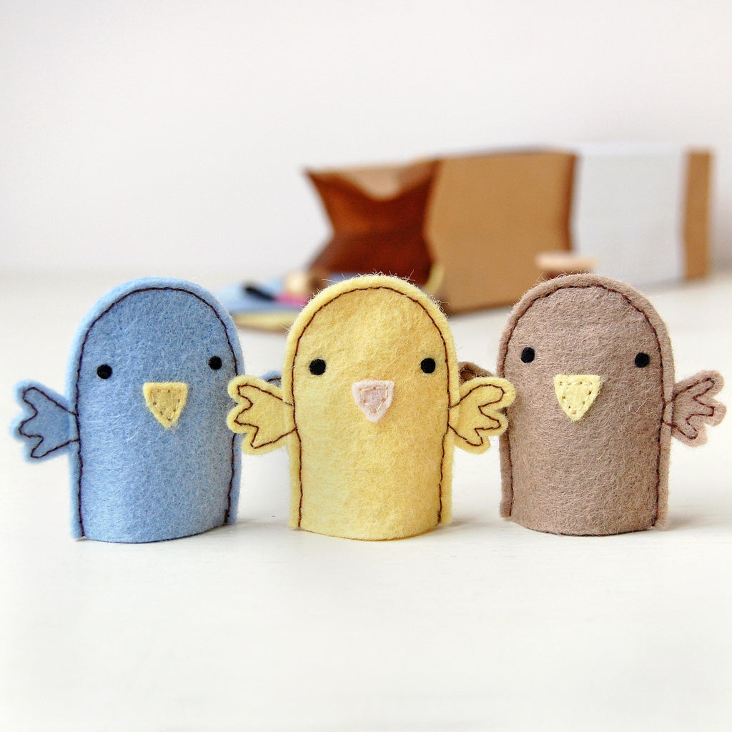 Make Your Own Bird Finger Puppets Craft Kit – Clara and Macy